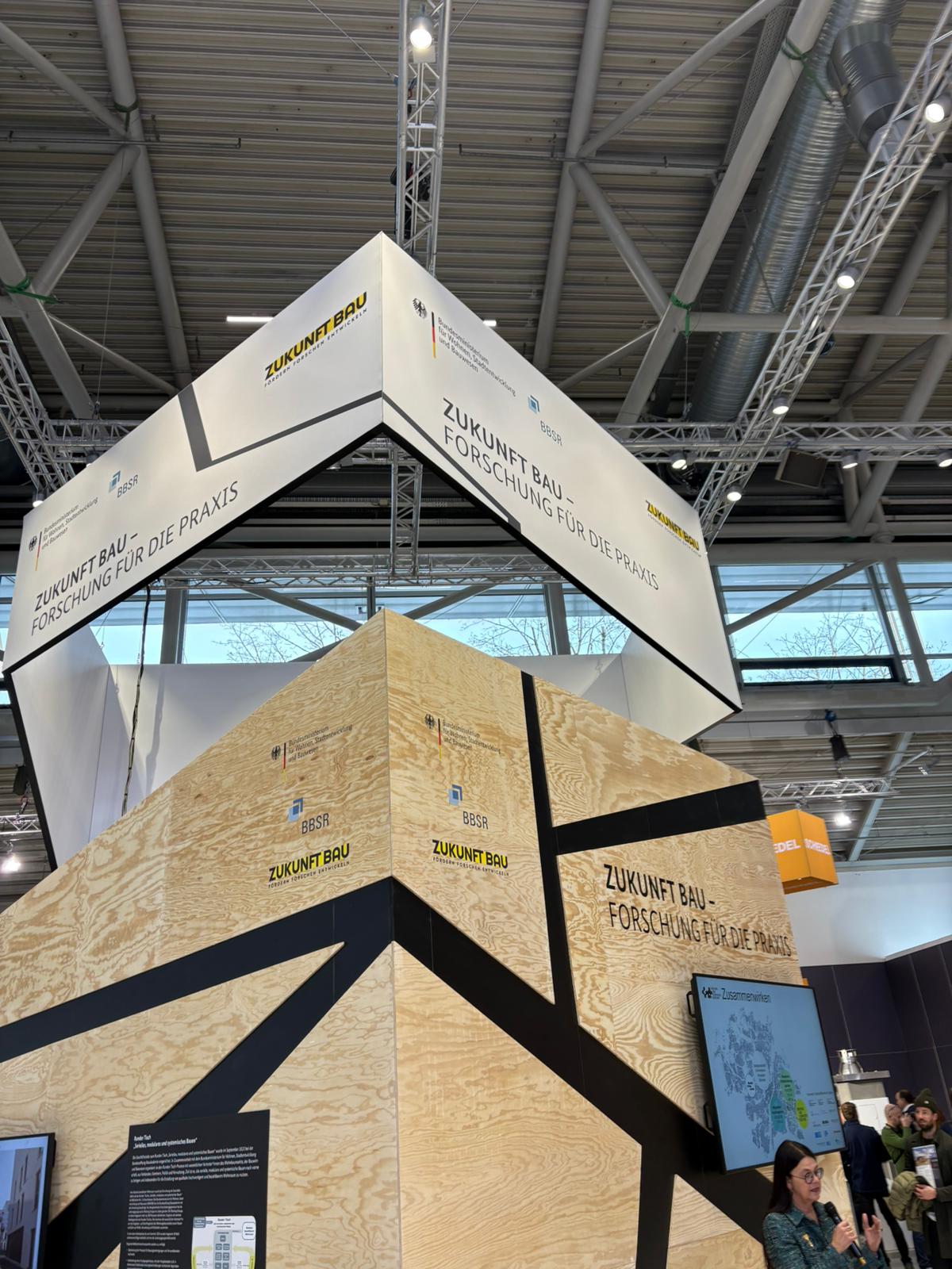 Bildungszentrum Holzbau auf der BAU 2025 in München